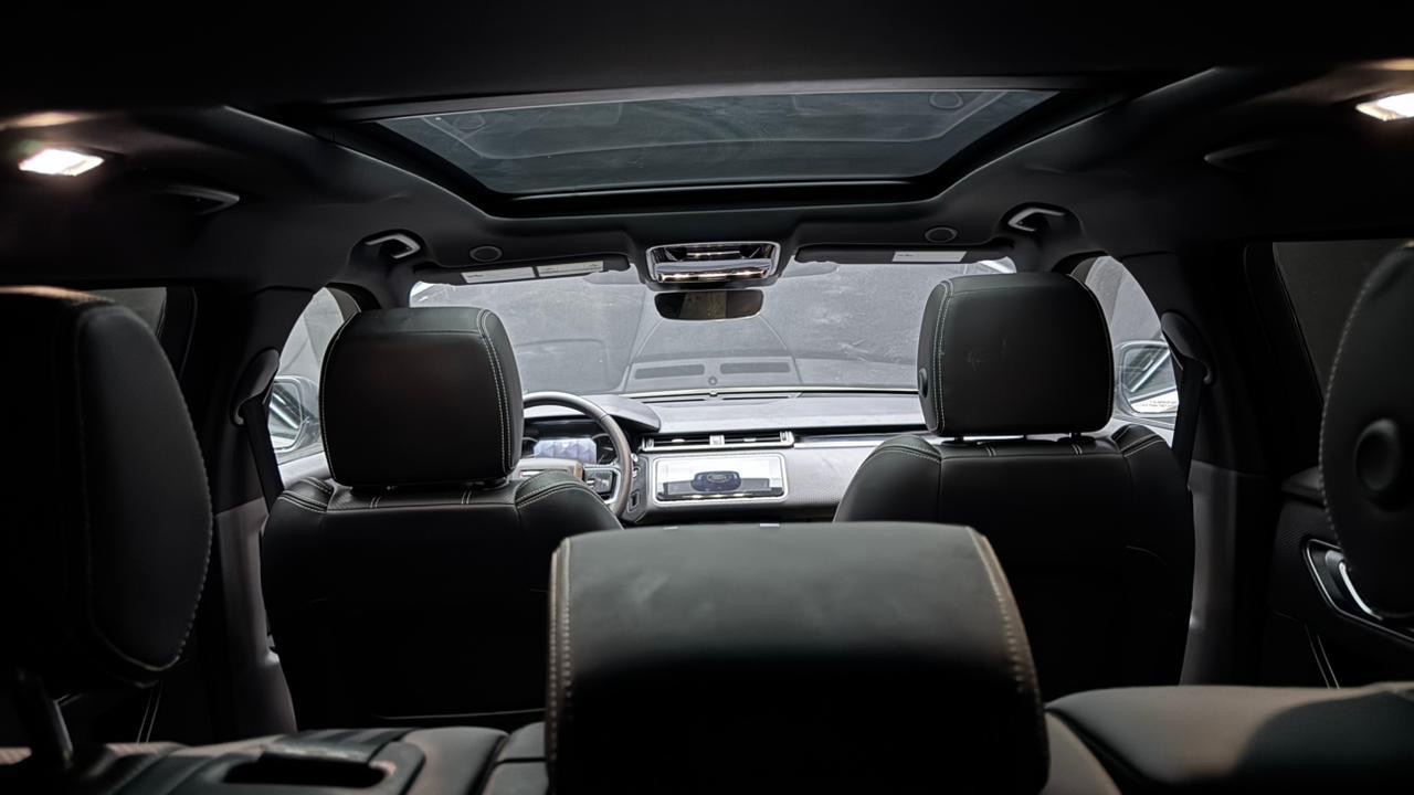 2023 LAND ROVER VELAR - Sooq Cars