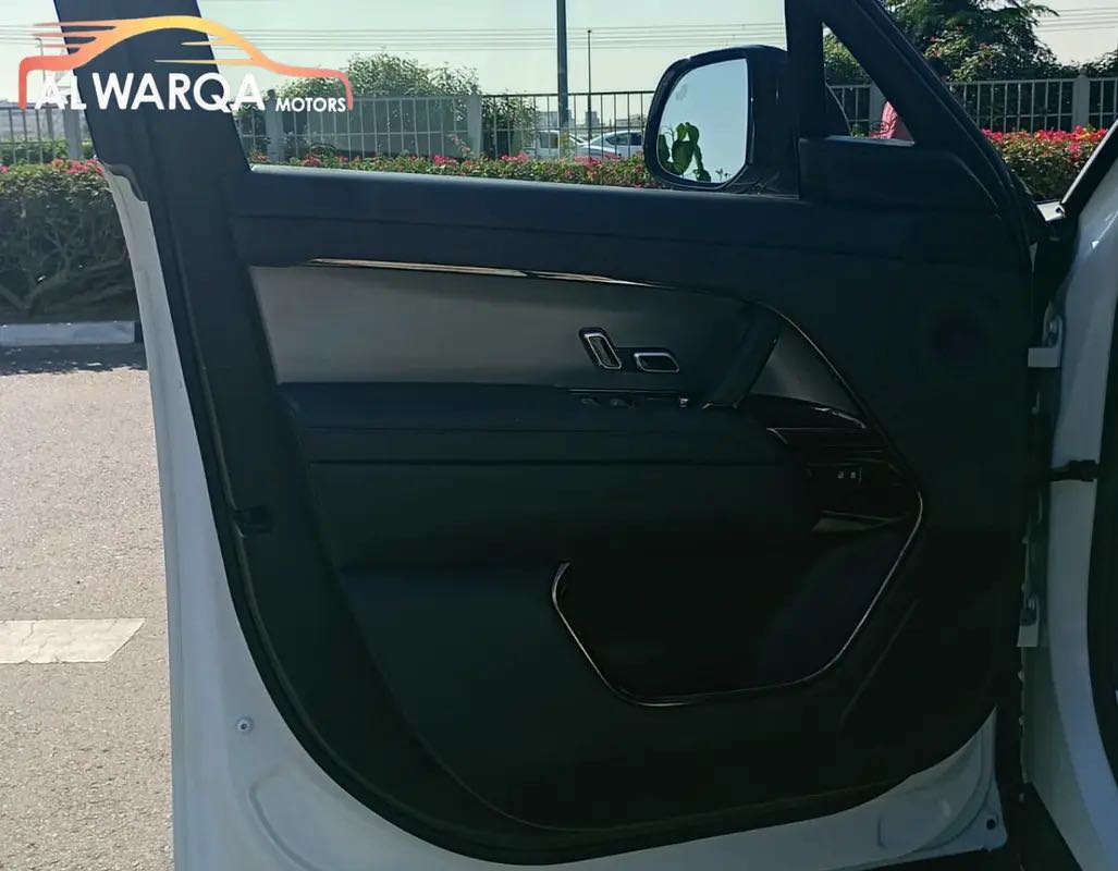 2024 LAND ROVER SPORT - Sooq Cars