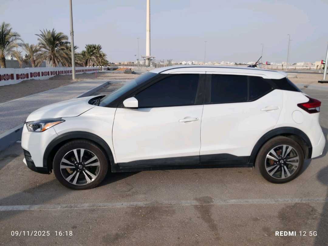 2020 NISSAN KICKS - Sooq Cars