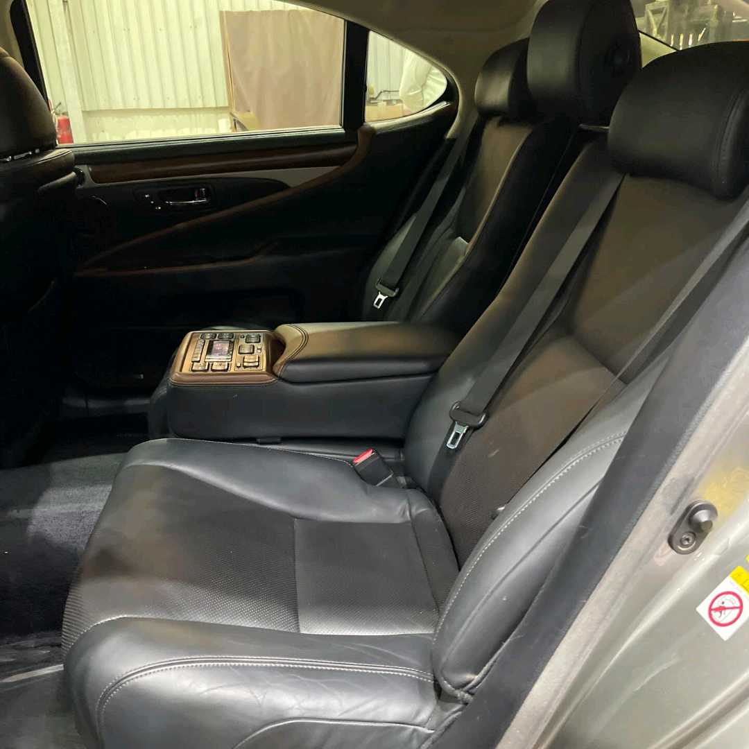 2015 LEXUS LS 600 - Sooq Cars