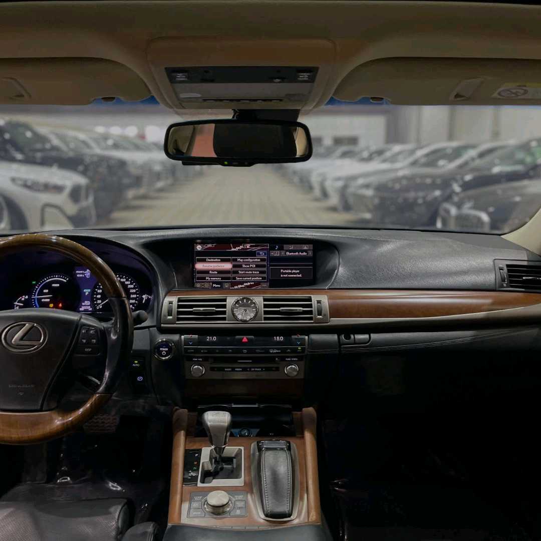 2015 LEXUS LS 600 - Sooq Cars