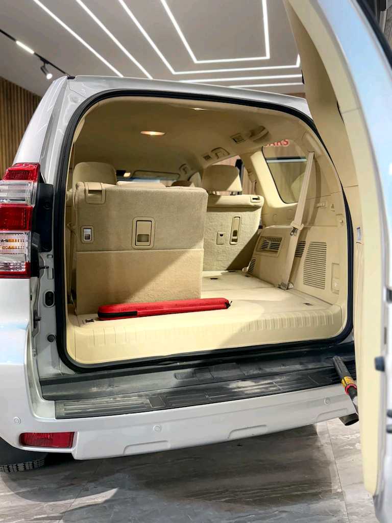 2017 TOYOTA Prado EXR - Sooq Cars