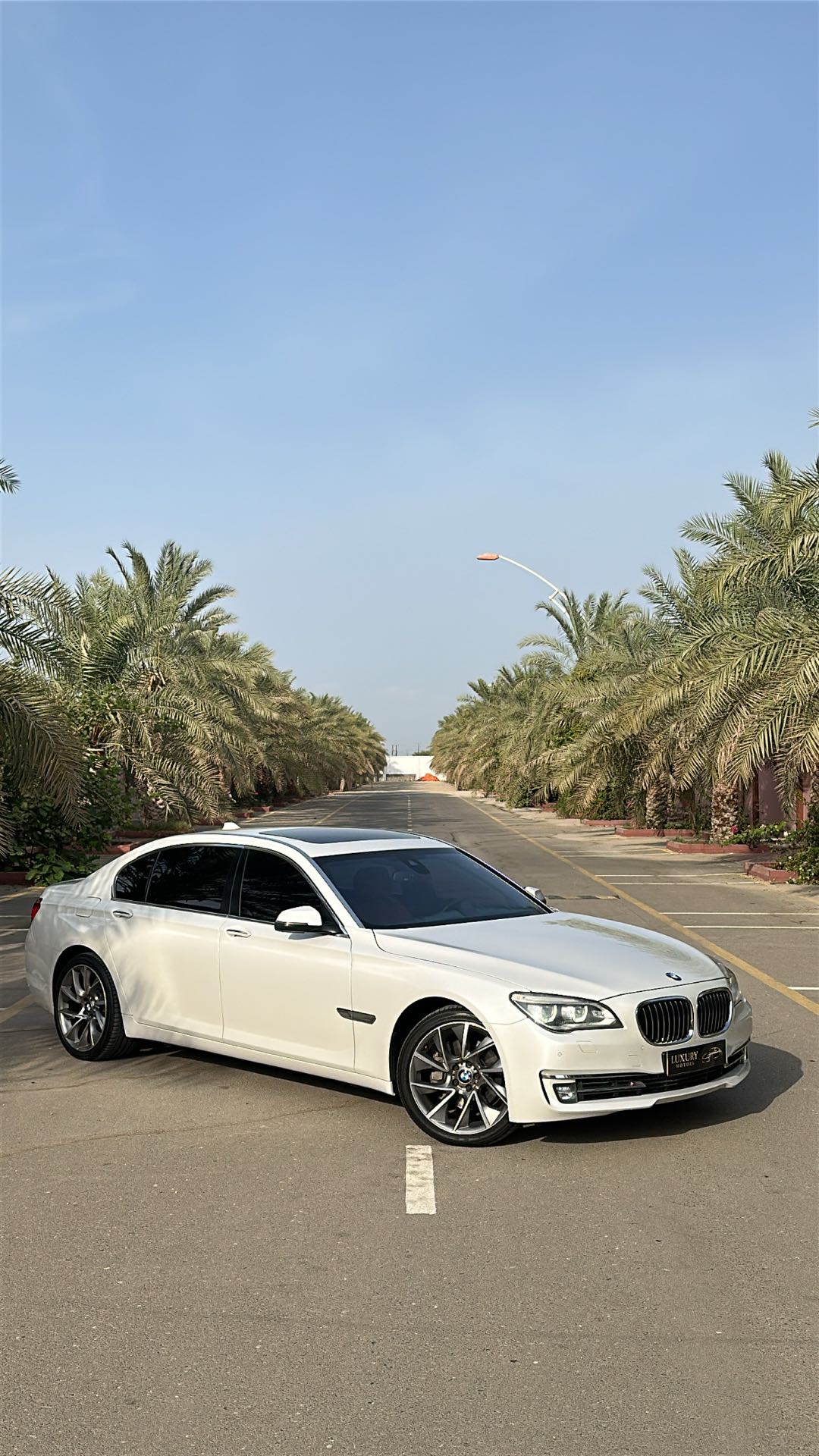 2015 BMW 7 SERIES 740 - Sooq Cars