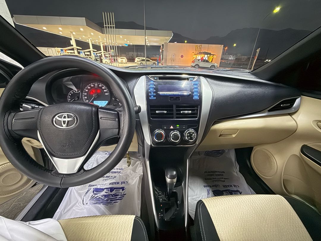 2020 TOYOTA YARIS 1.3 - Sooq Cars