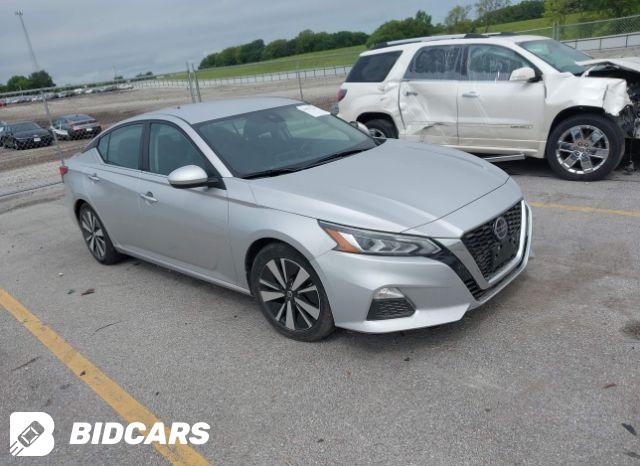 NISSAN ALTIMA SV 2019 - Sooq Cars