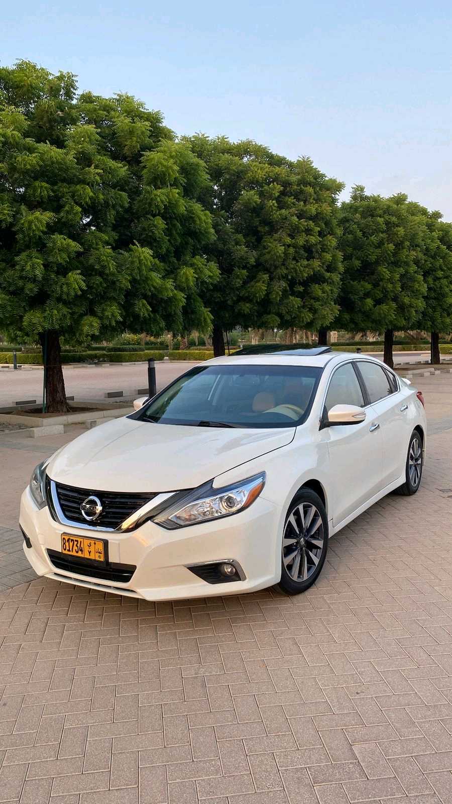 2017 NISSAN ALTIMA SL - Sooq Cars