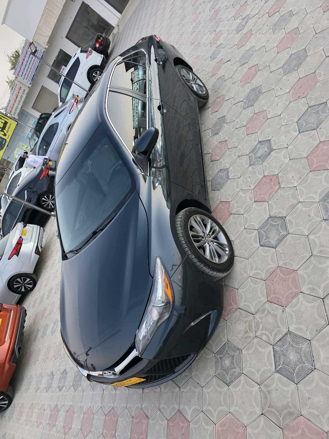 2017 TOYOTA CAMRY SE - Sooq Cars