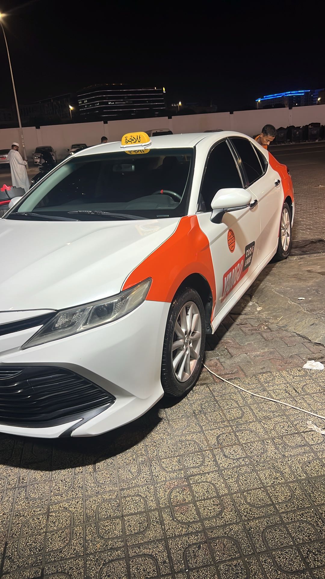 2018 TOYOTA CAMRY LE - Sooq Cars