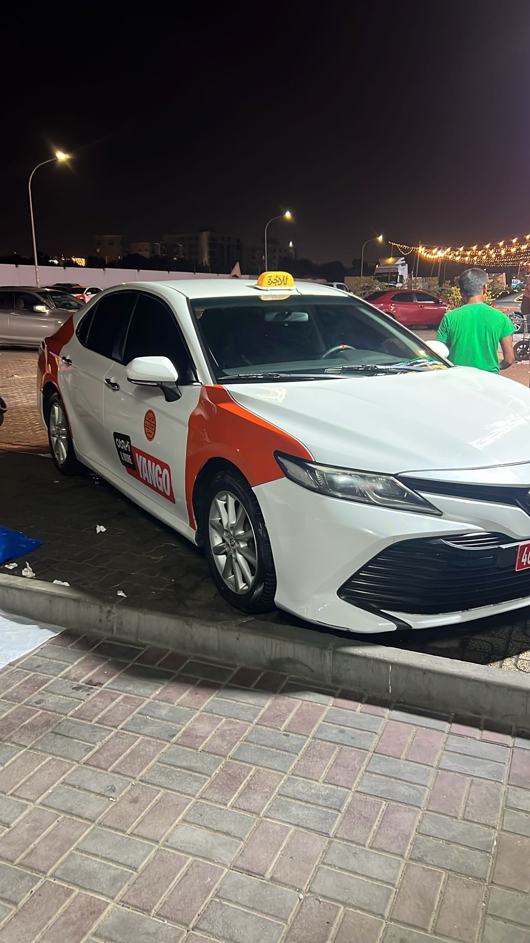 2018 TOYOTA CAMRY LE - Sooq Cars