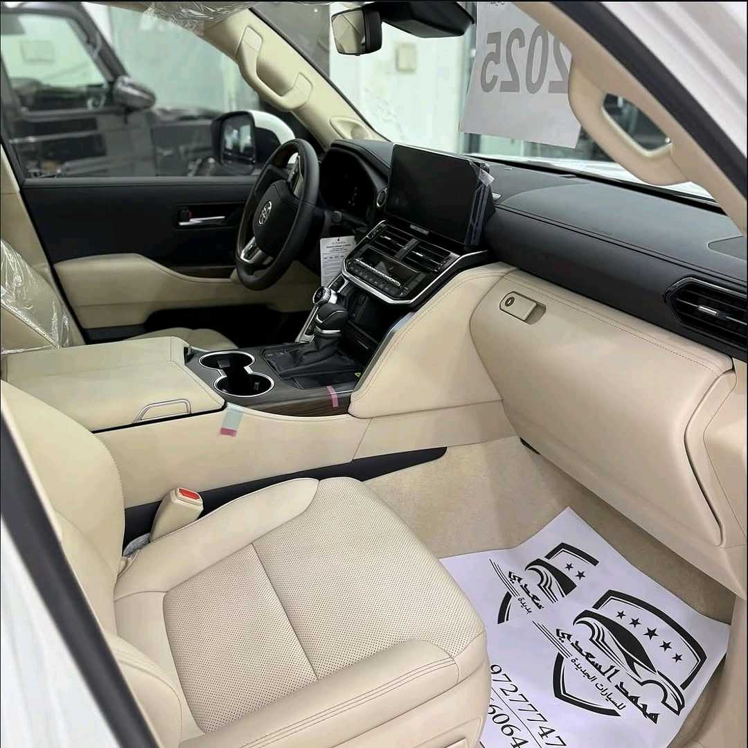 2025 TOYOTA LAND CRUISER GX.R - Sooq Cars