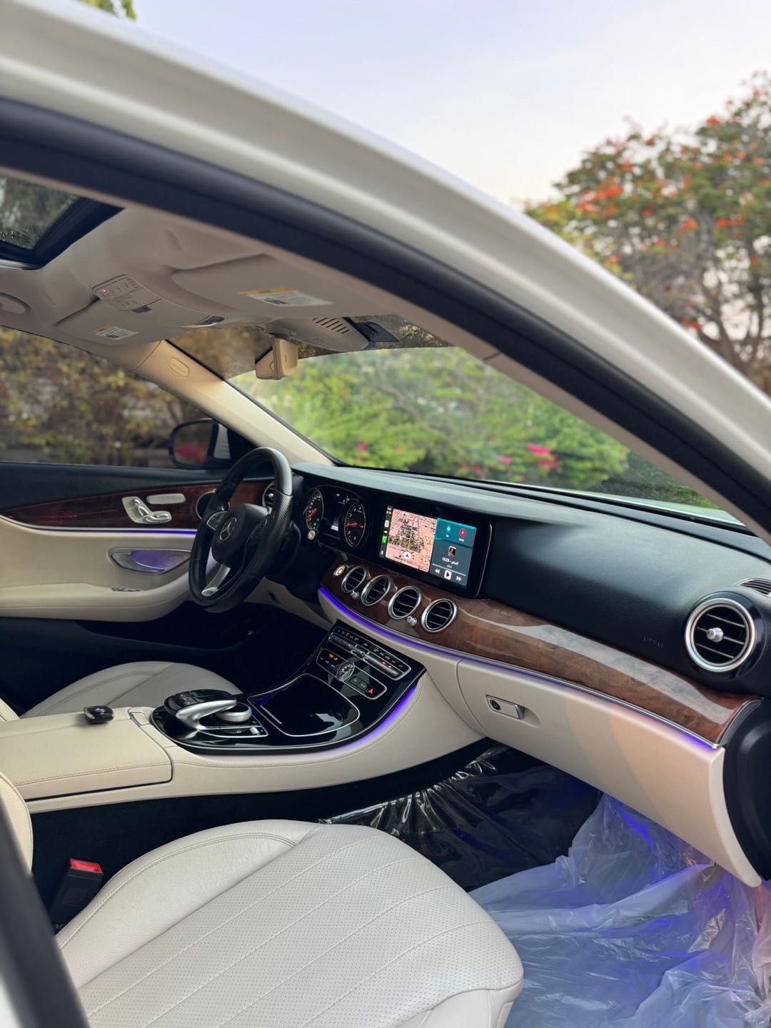 2018 MERCEDES E Class 300 - Sooq Cars