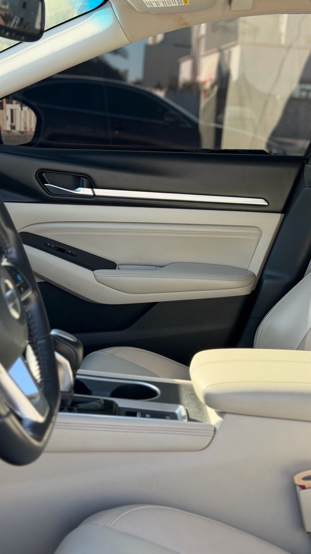 2019 NISSAN ALTIMA SL - Sooq Cars