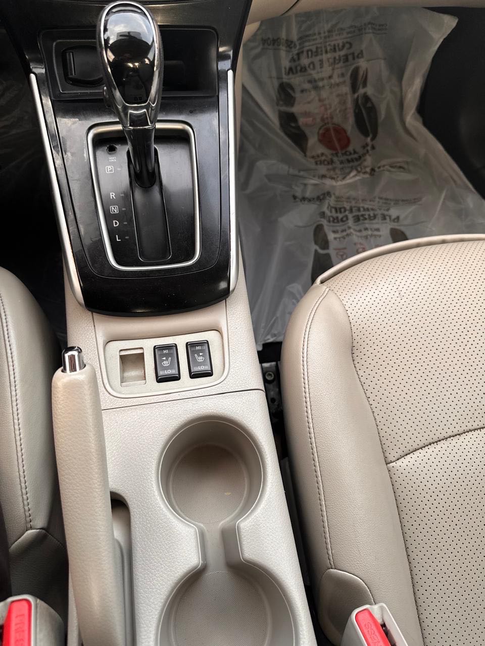 2016 NISSAN SENTRA SL - Sooq Cars