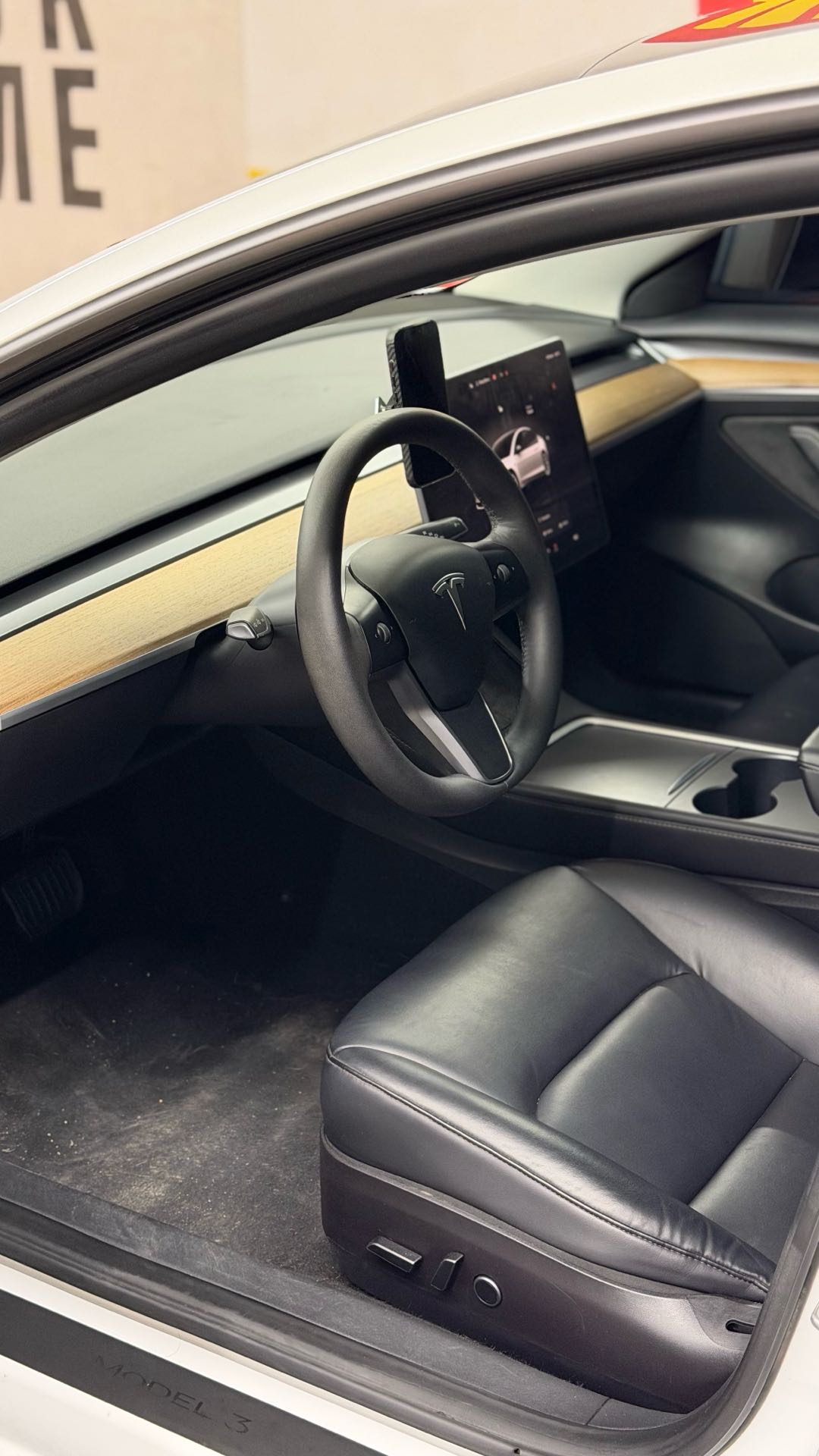 2022 TESLA Model 3 - Sooq Cars