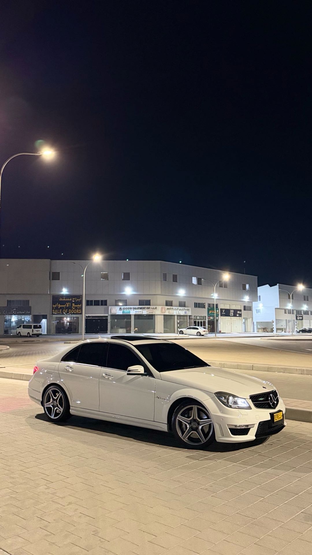 2012 MERCEDES C Class 63 - Sooq Cars