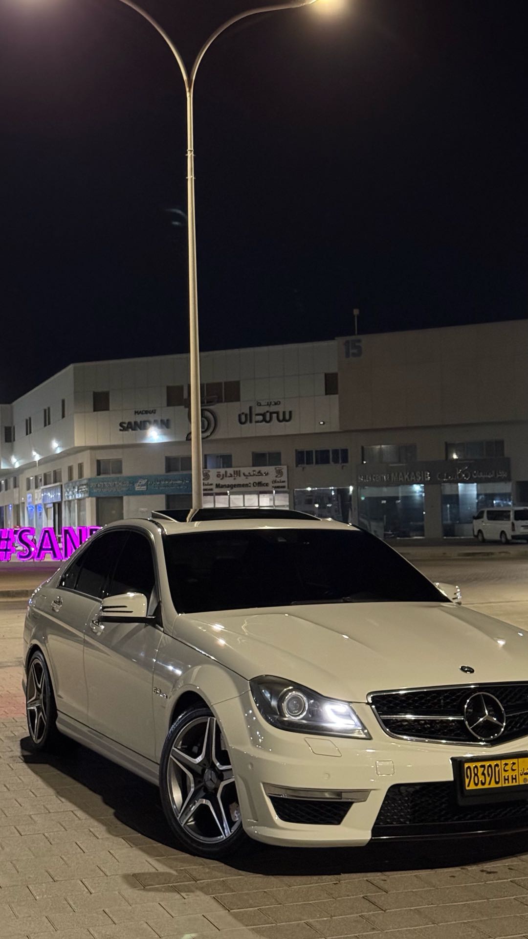 2012 MERCEDES C Class 63 - Sooq Cars