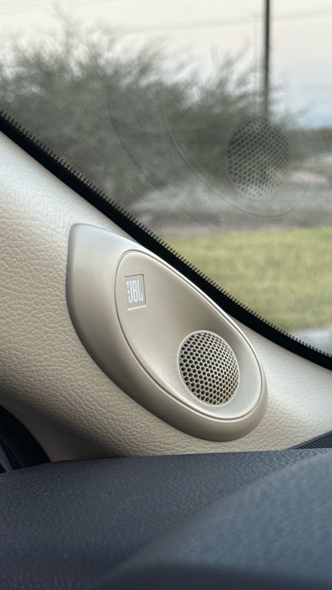 2018 TOYOTA CAMRY XLE - Sooq Cars