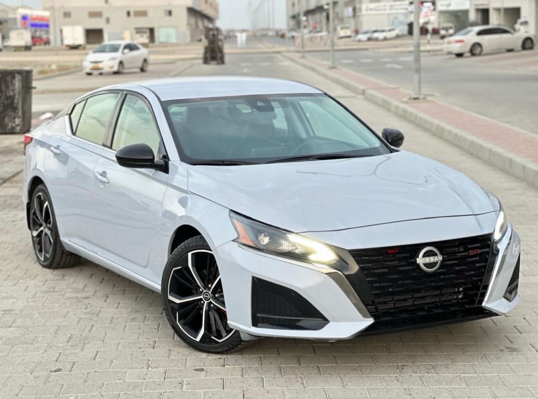 2023 NISSAN ALTIMA SR - Sooq Cars