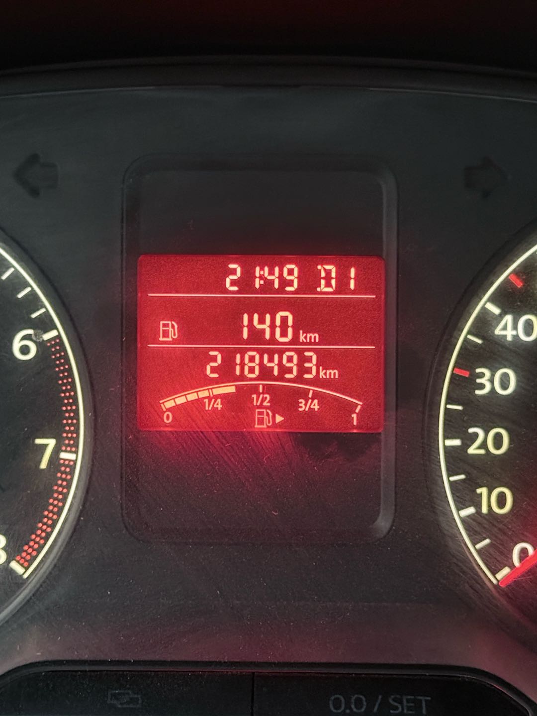 2013 VOLKSWAGEN POLO - Sooq Cars