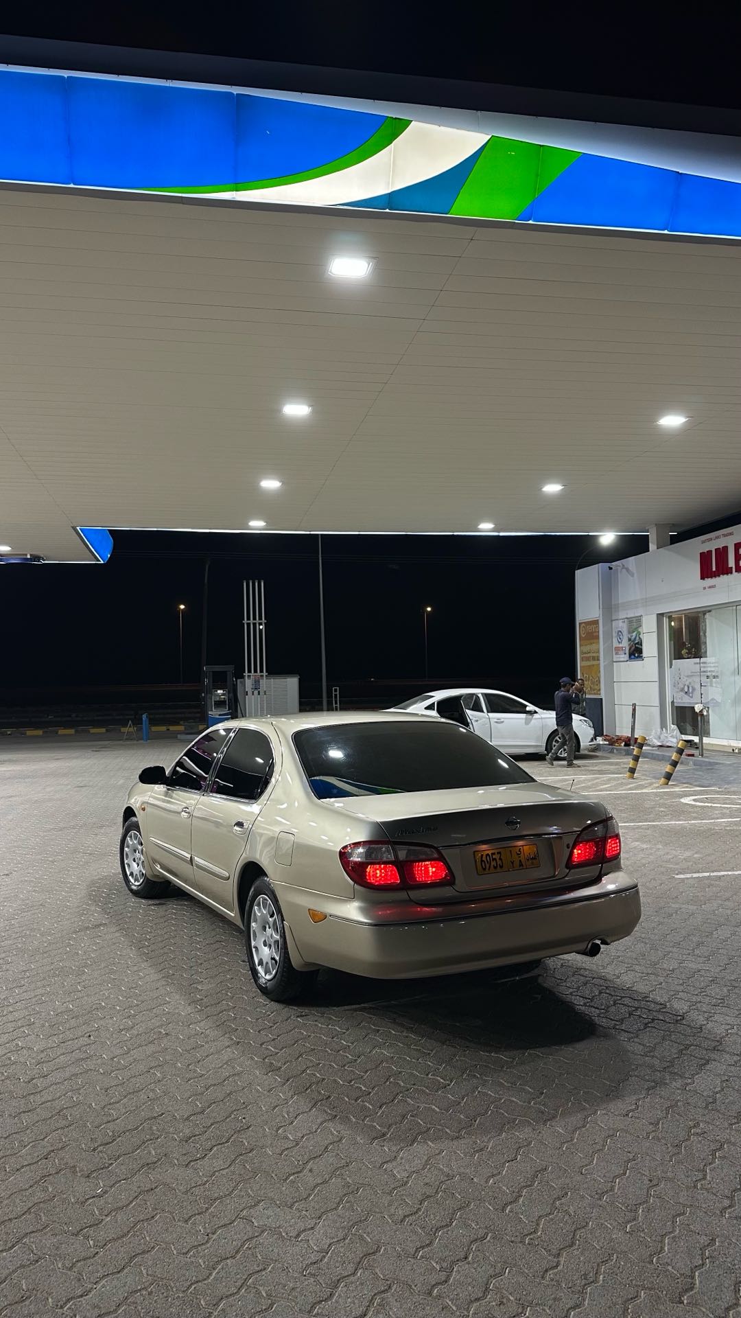 2000 NISSAN MAXIMA - Sooq Cars