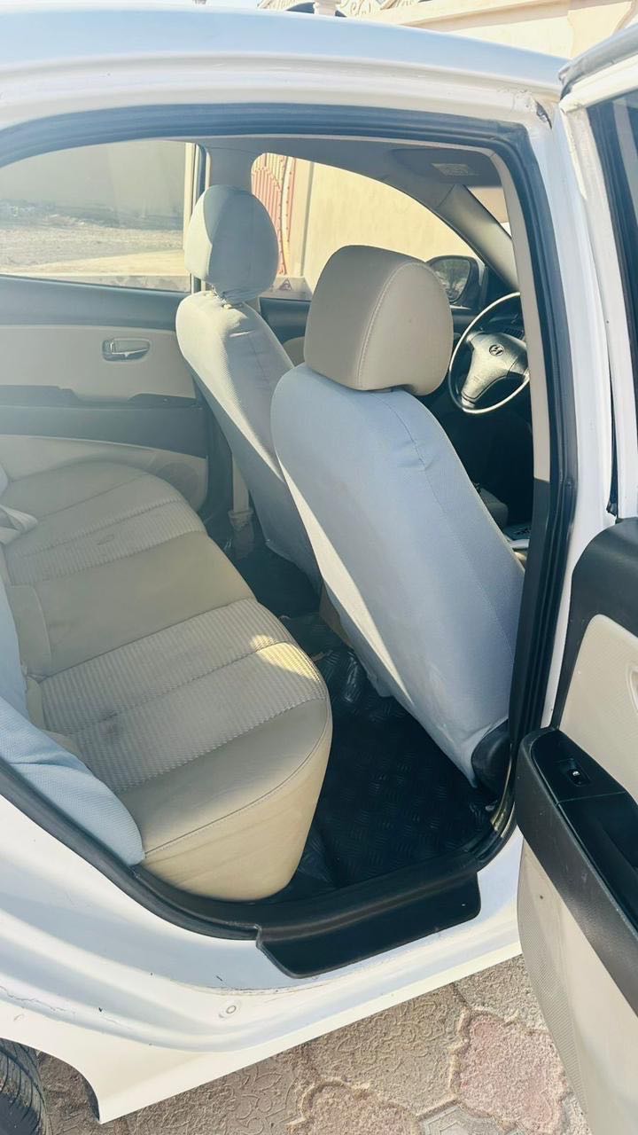 2011 HYUNDAI ELANTRA SE - Sooq Cars