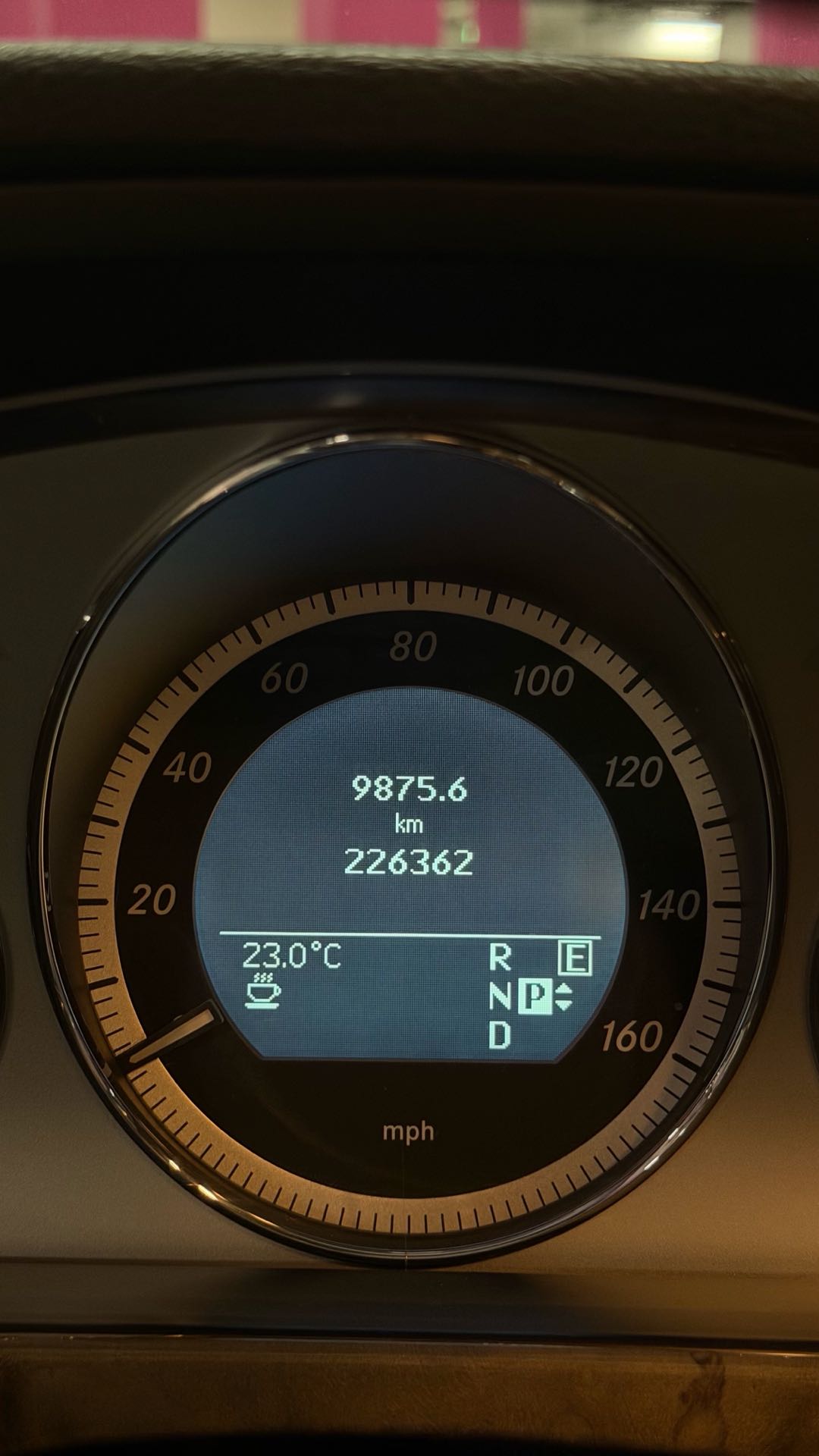 2011 MERCEDES E Class 350 - Sooq Cars