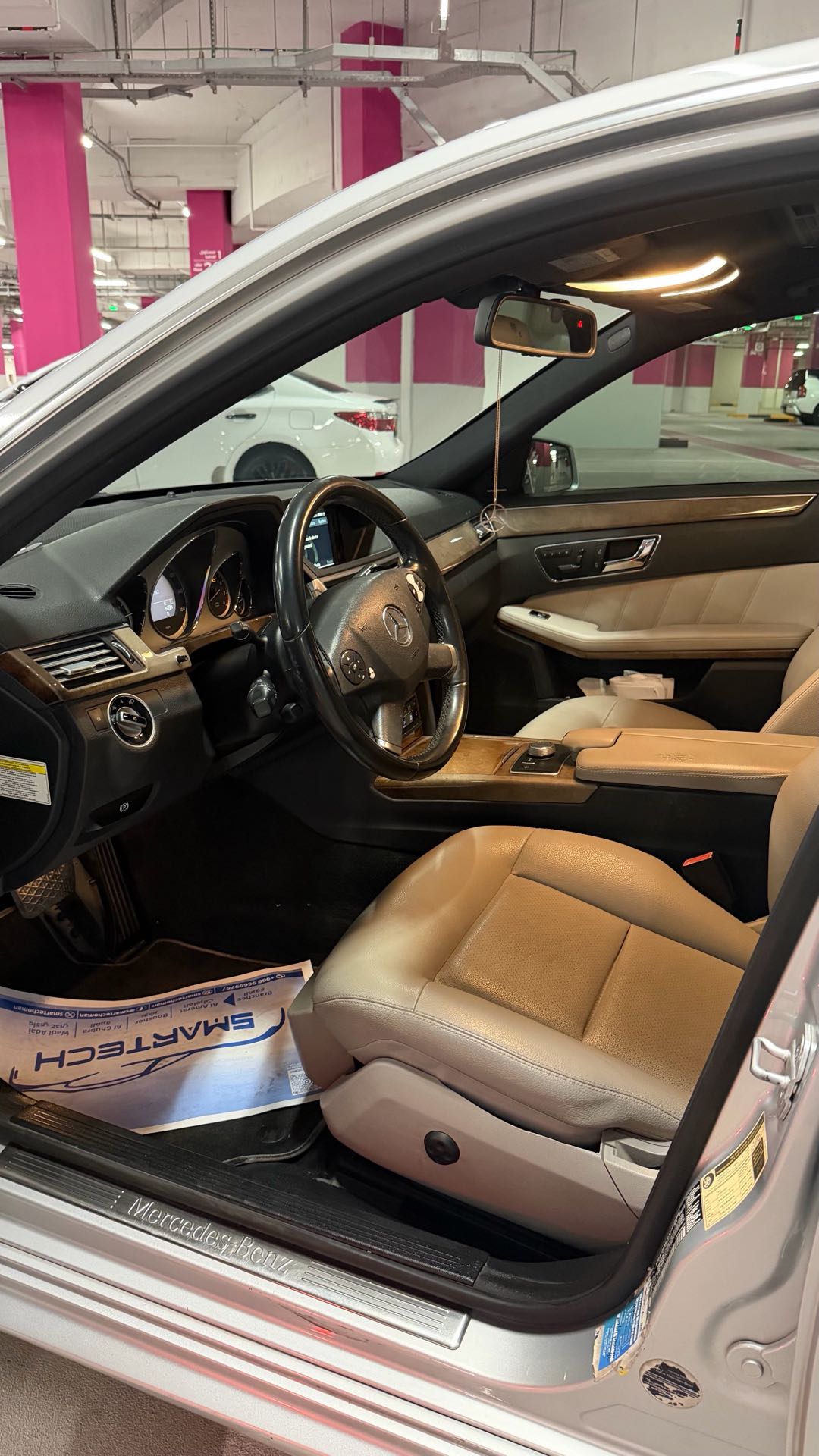 2011 MERCEDES E Class 350 - Sooq Cars