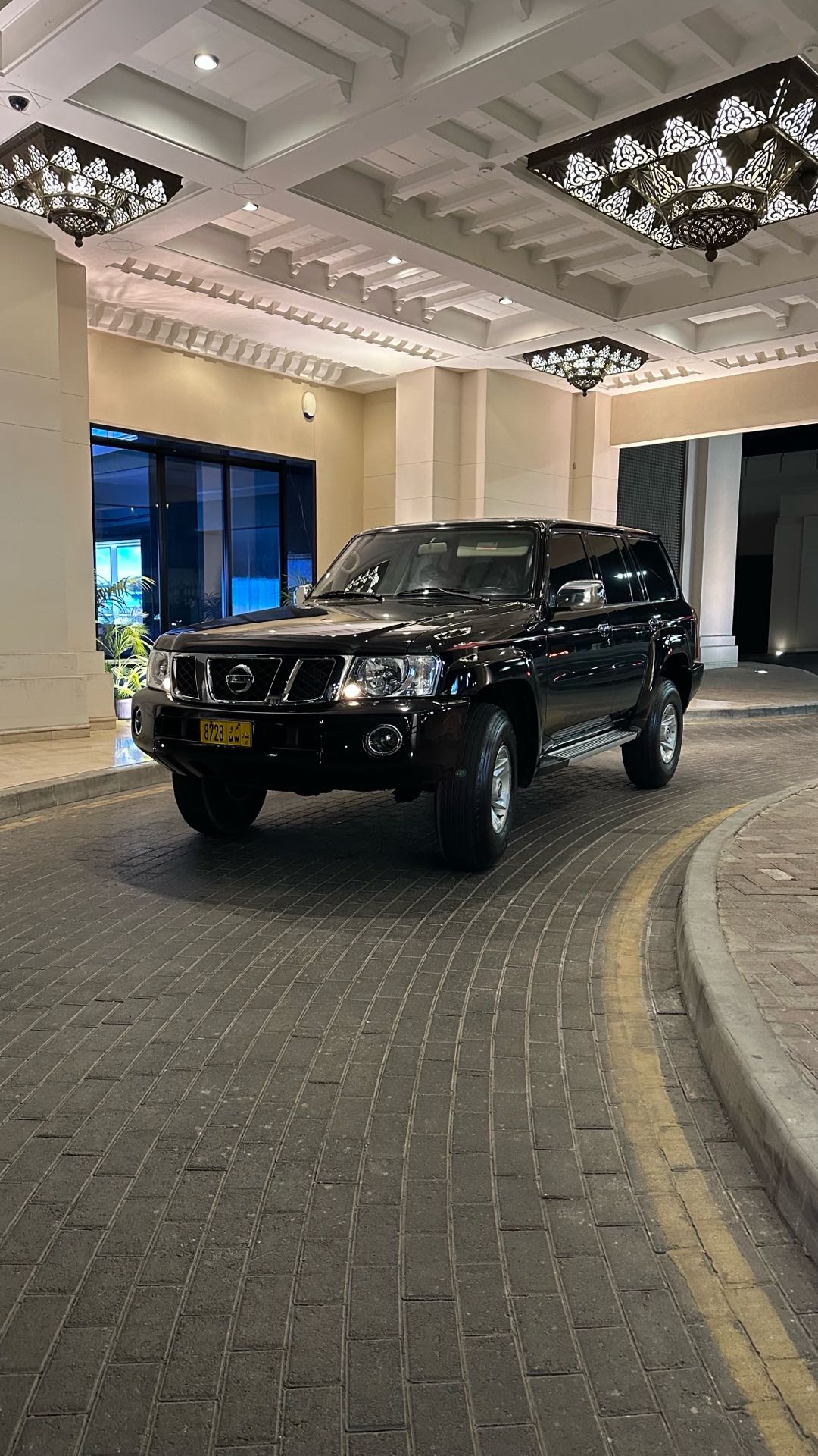 2017 NISSAN SAFARI - Sooq Cars