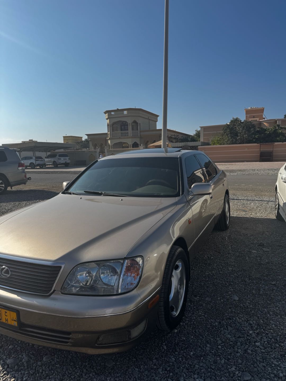 1998 LEXUS LS 400 - Sooq Cars