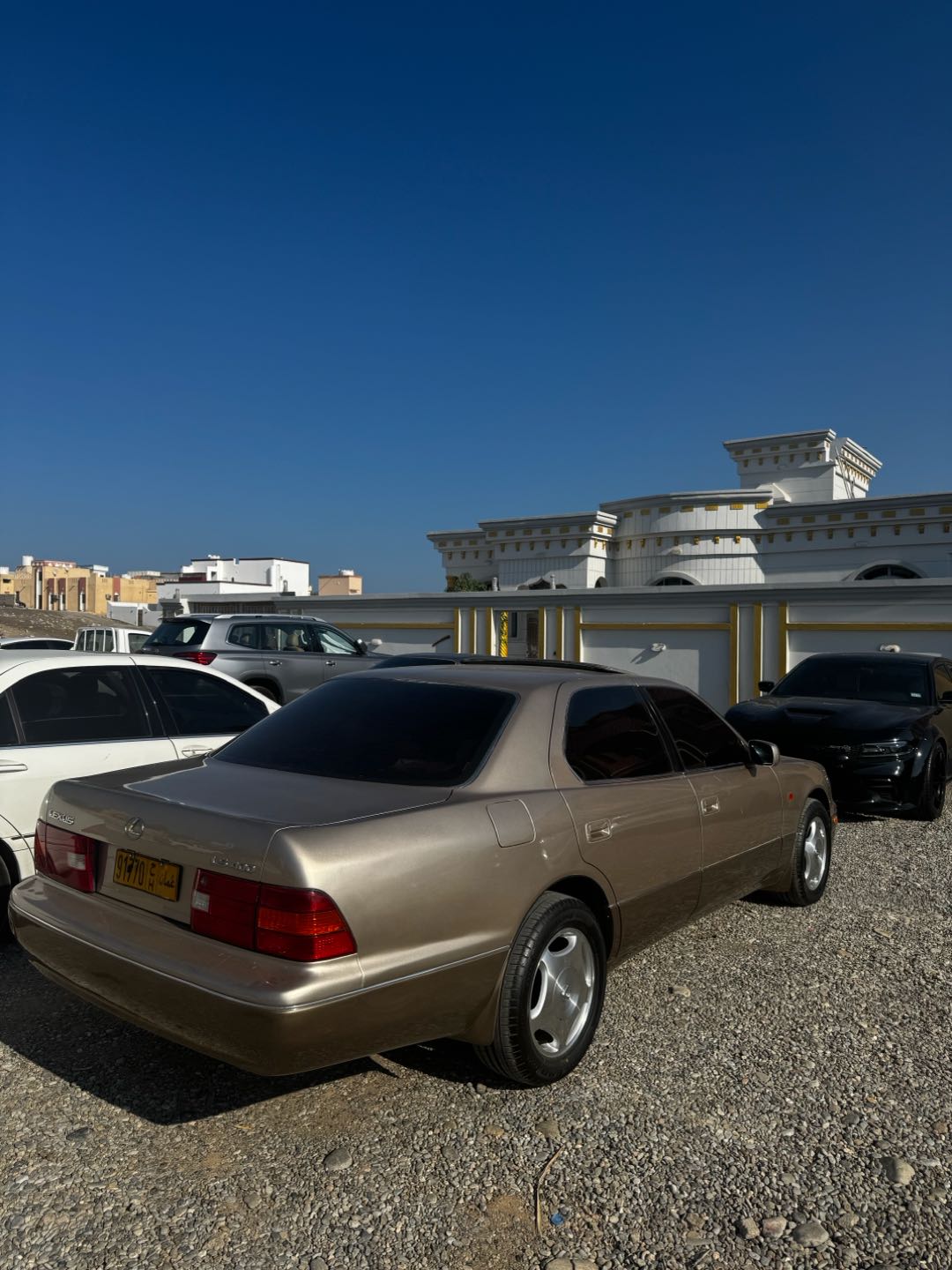 1998 LEXUS LS 400 - Sooq Cars