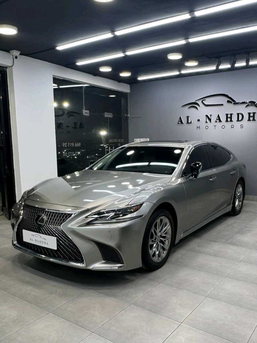 2018 LEXUS LS 500 - Sooq Cars
