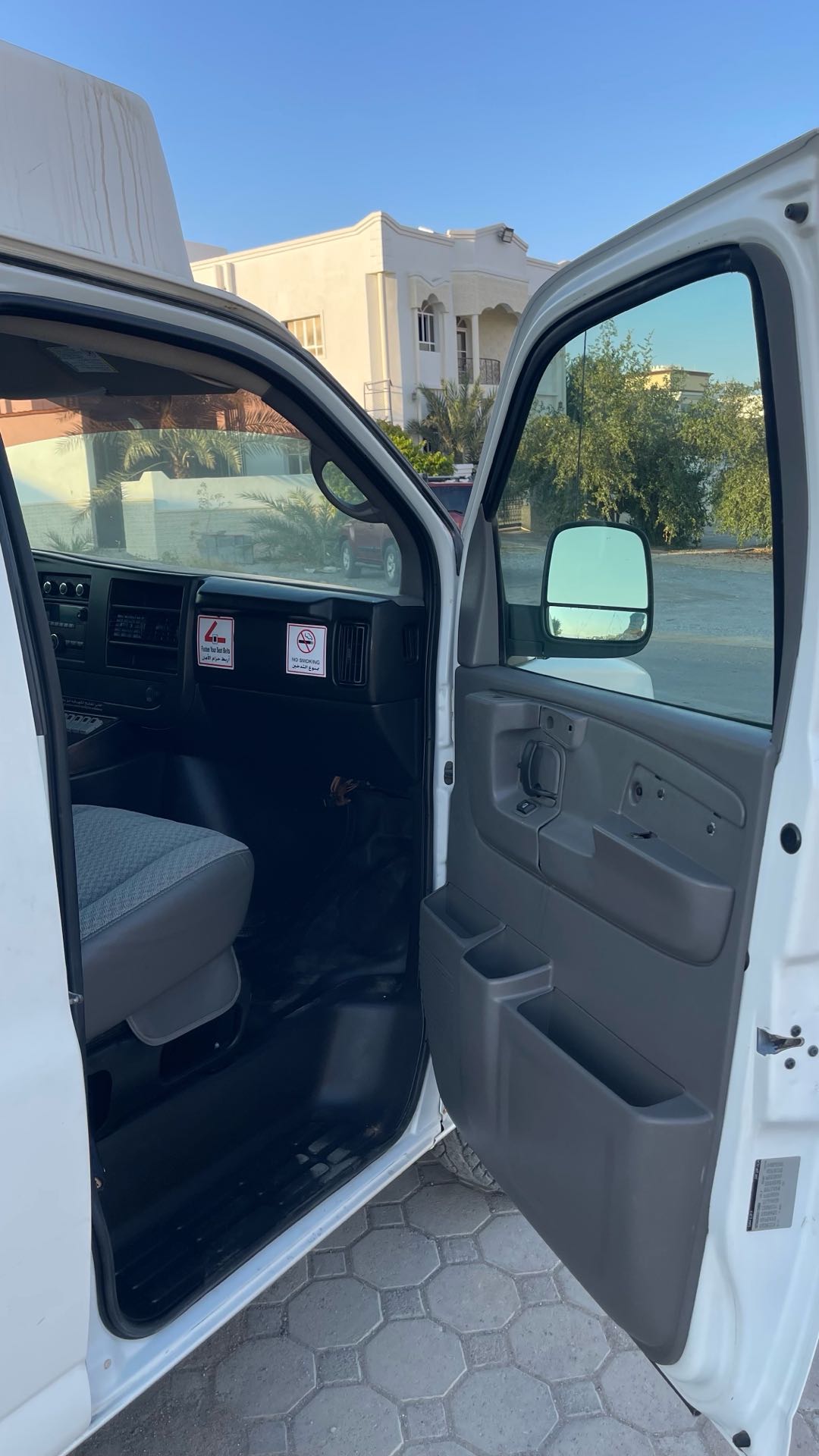 2009 GMC SAVANA - Sooq Cars