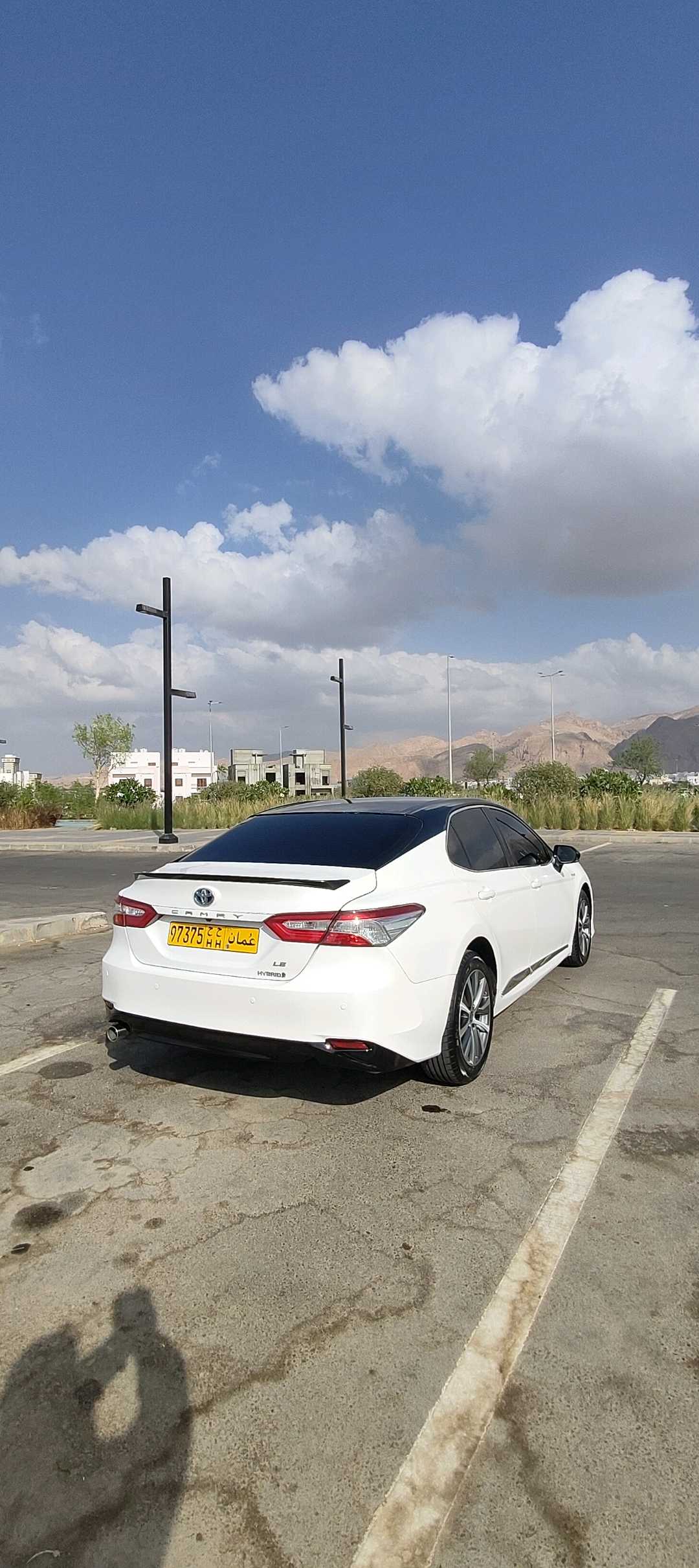 2018 TOYOTA CAMRY LE - Sooq Cars