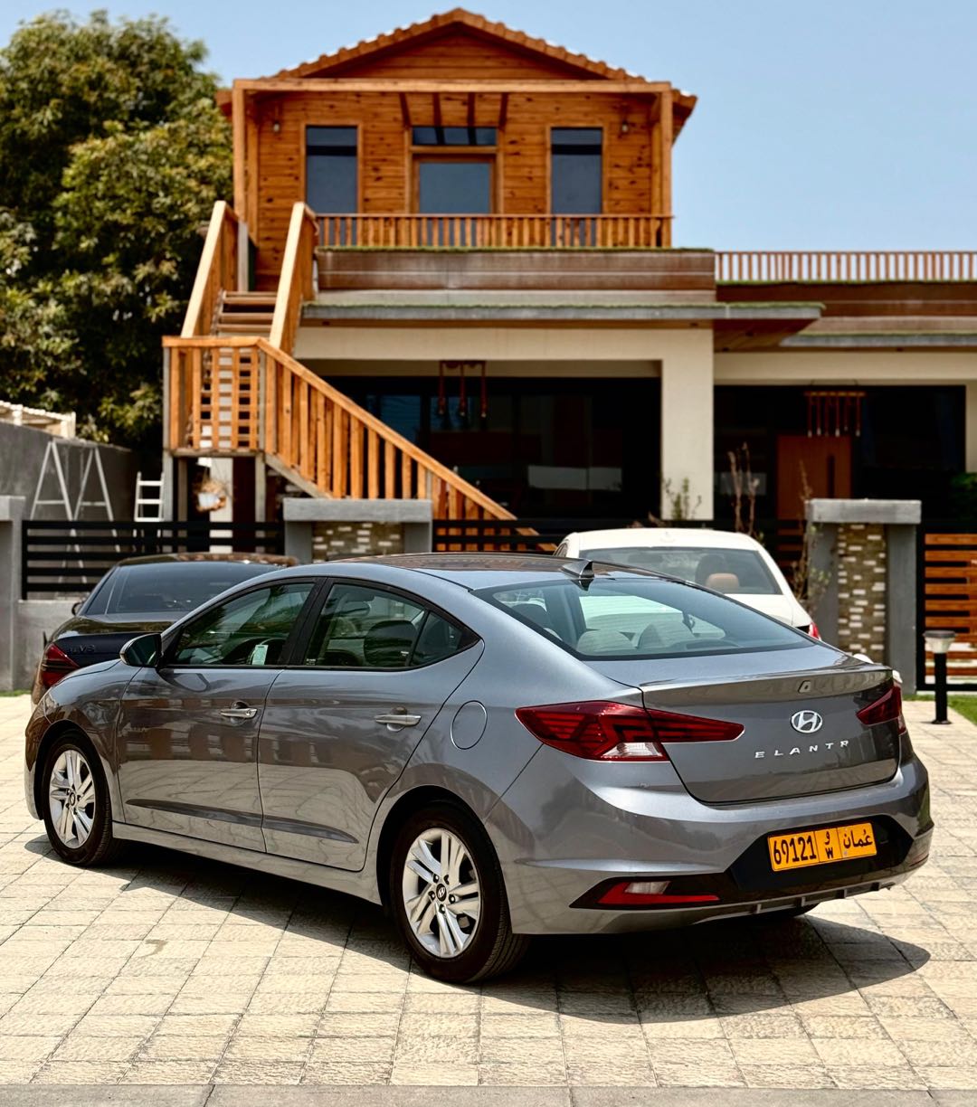 2019 HYUNDAI ELANTRA SEL - Sooq Cars