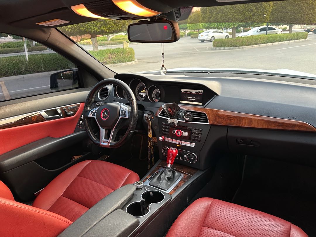 2013 MERCEDES C Class 350 - Sooq Cars